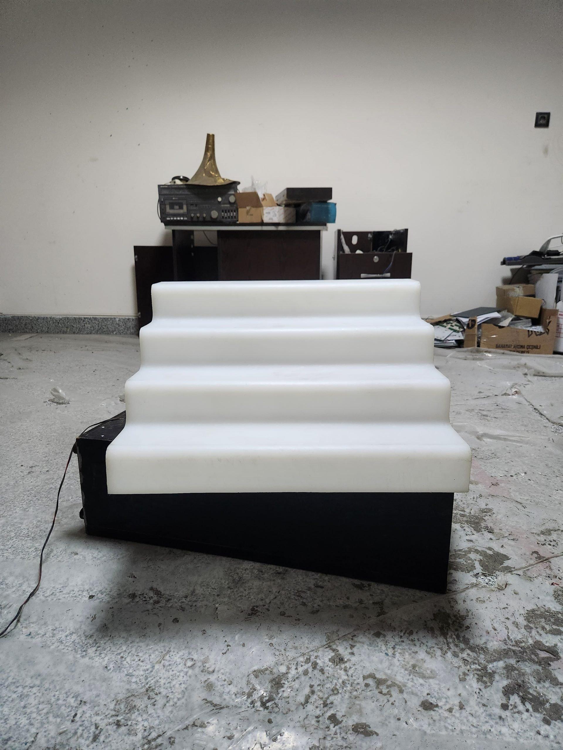 4 Basamaklı Merdiven Dekor - IŞIKLI MOBİLYA